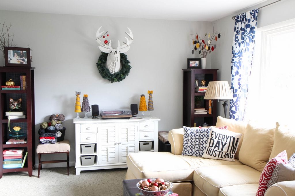 My Little Holiday Home Tour - MomAdvice